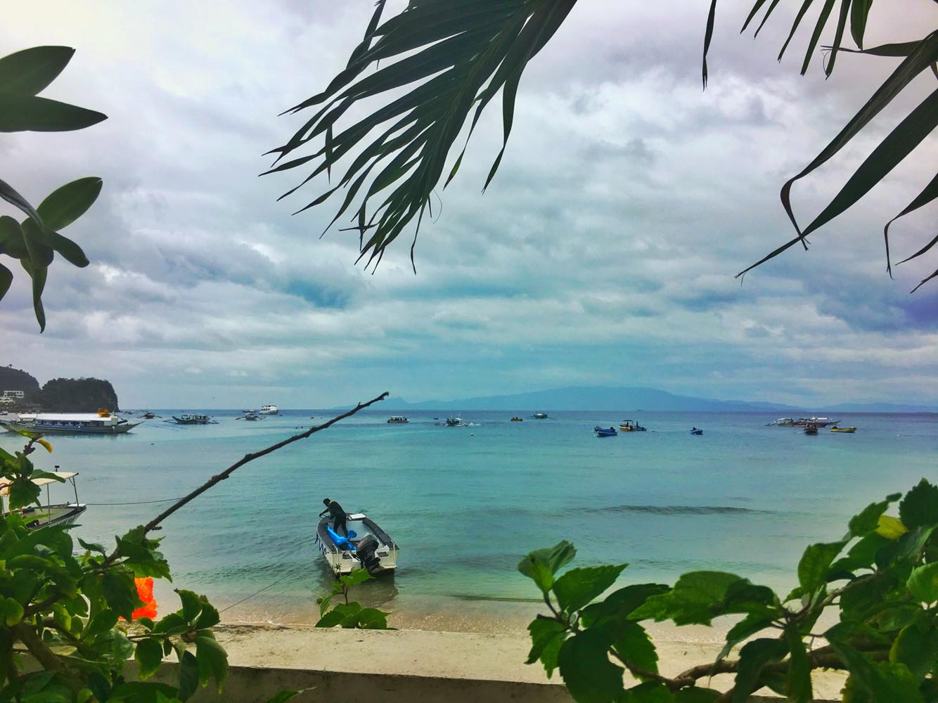 Boat For Hires From Muelle Port in Sabang Beach to Puerto Galera's ...