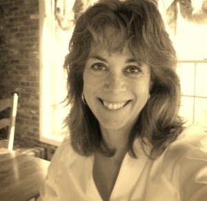 Book Q&As with Deborah Kalb: Q&A with author Laurie Loewenstein