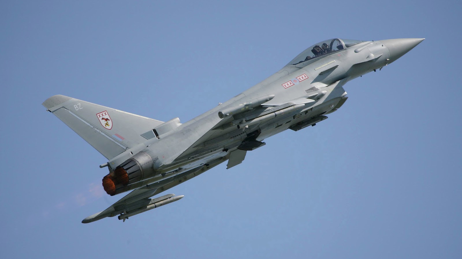 Military and Commercial Technology: Britain's BAE Systems sees more ...