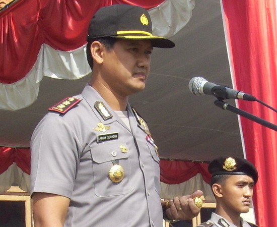 BHAYANGKARA POLRI : KAPOLRES KEBUMEN