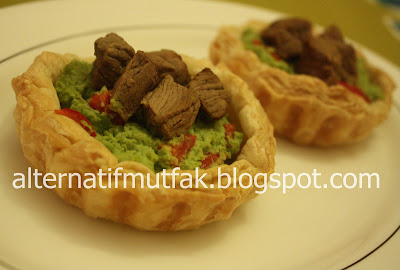 Alternatif Mutfak: Bezelye Püreli Etli Tart