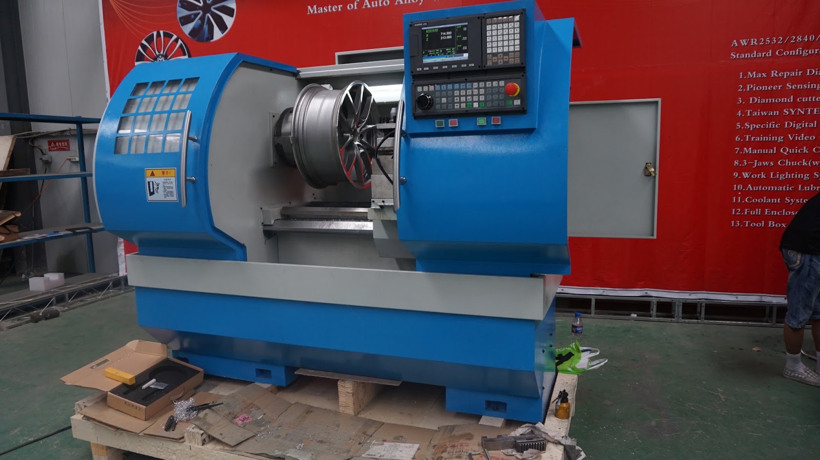 Innovative Garage equipment from Gamma Trade USA www.gammatradeusa.com ...