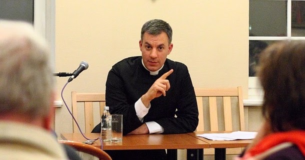 RZYMSKI KATOLIK: ks. Jan Jenkins FSSPX: Czy Koran propaguje przemoc?