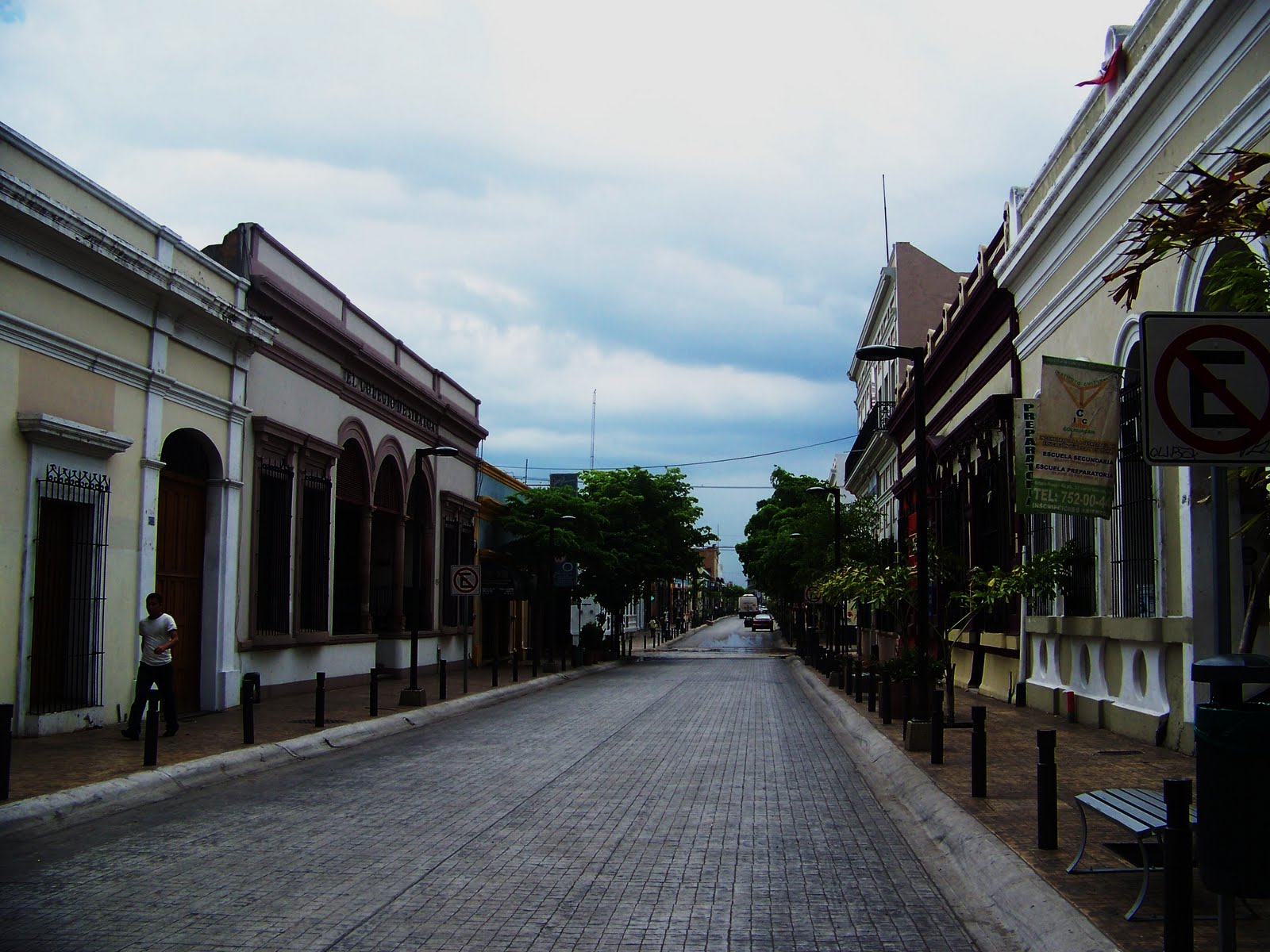 fotografia onnasis paz: centro historico culiacan