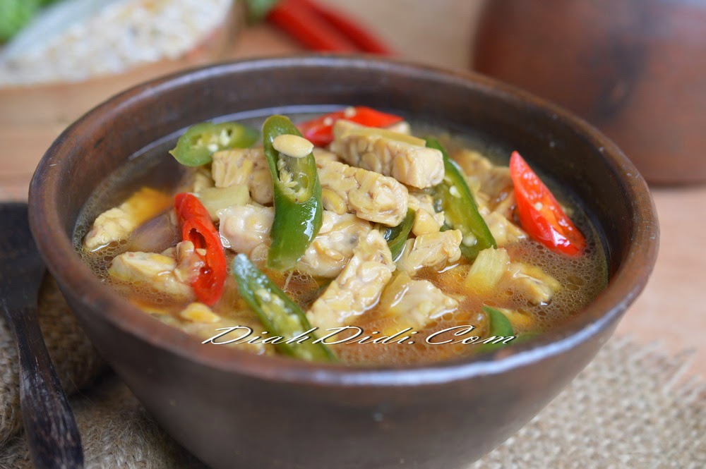 Diah Didi's Kitchen: Sayur Plencing Tempe ( Asem Asem Tempe )