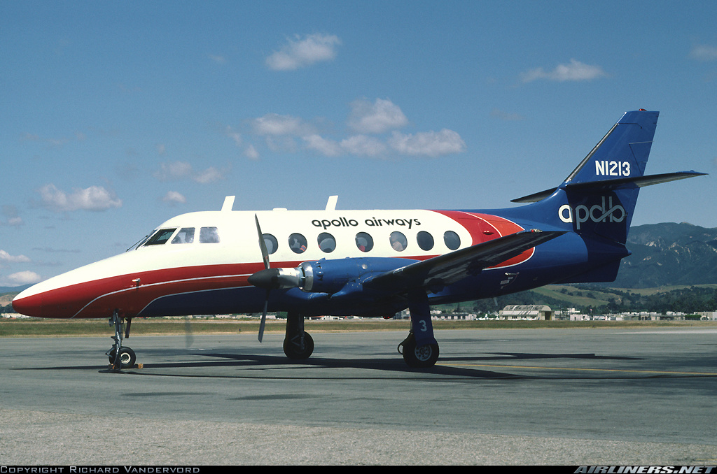 James Bond Locations: Back from the African job - Apollo Airways