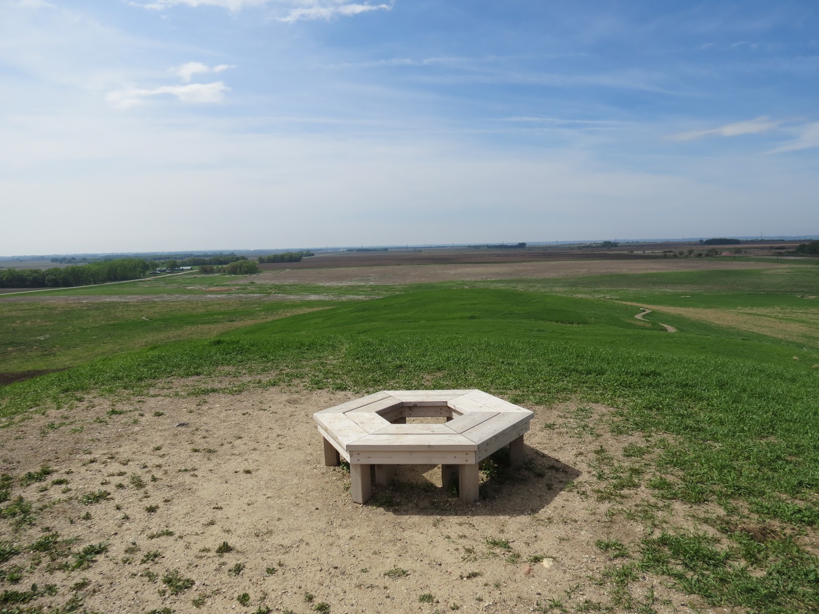 Hiking Sioux Falls: Spirit Mound Historic Prairie