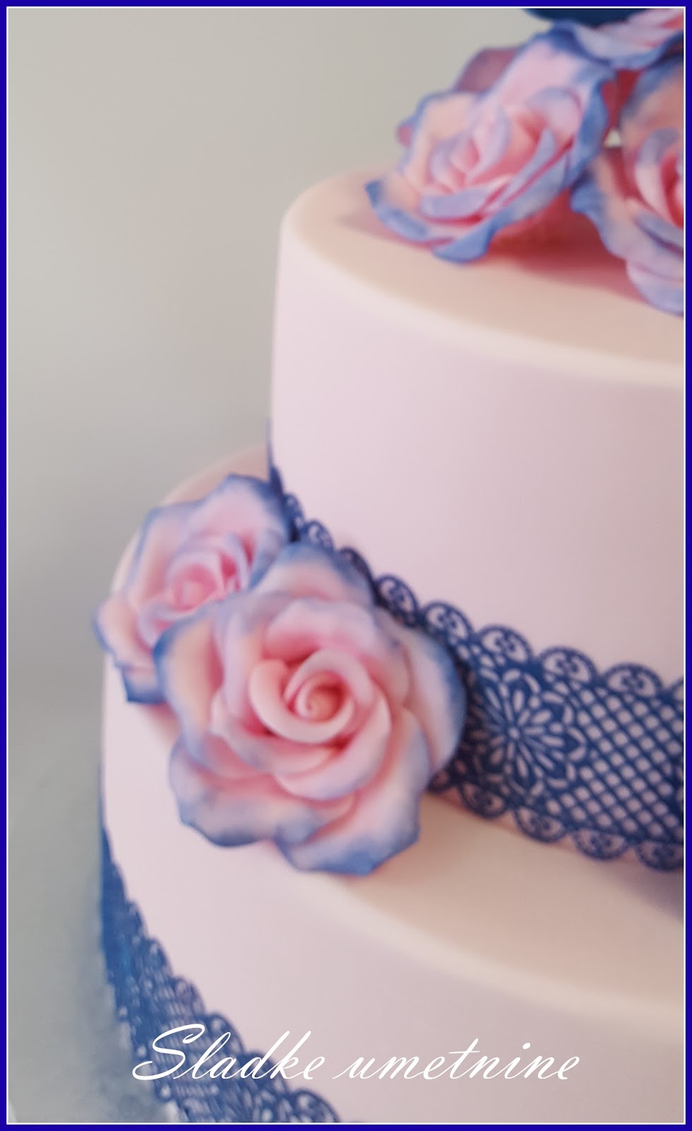 SLADKE UMETNINE: TORTA ZA 50 let