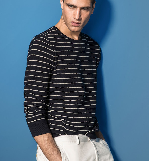 Pull marin Massimo Dutti