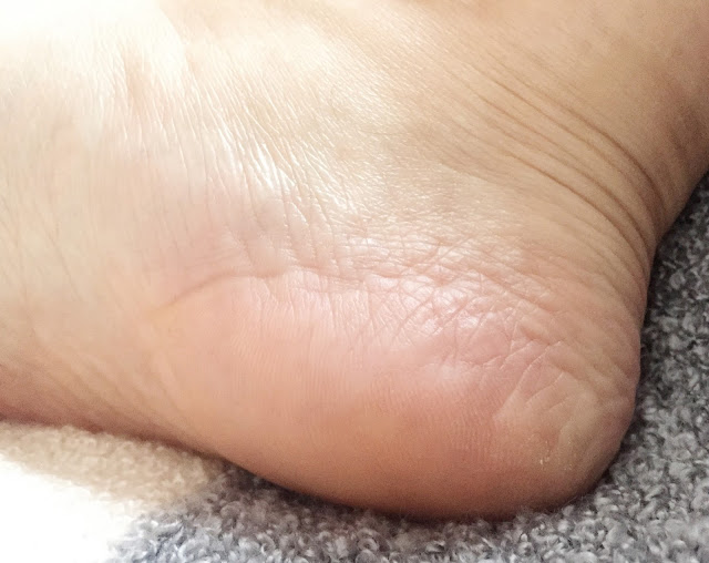 [Calmia] Silky Perfect Foot Peeling Pack | Korean Beauty Dream