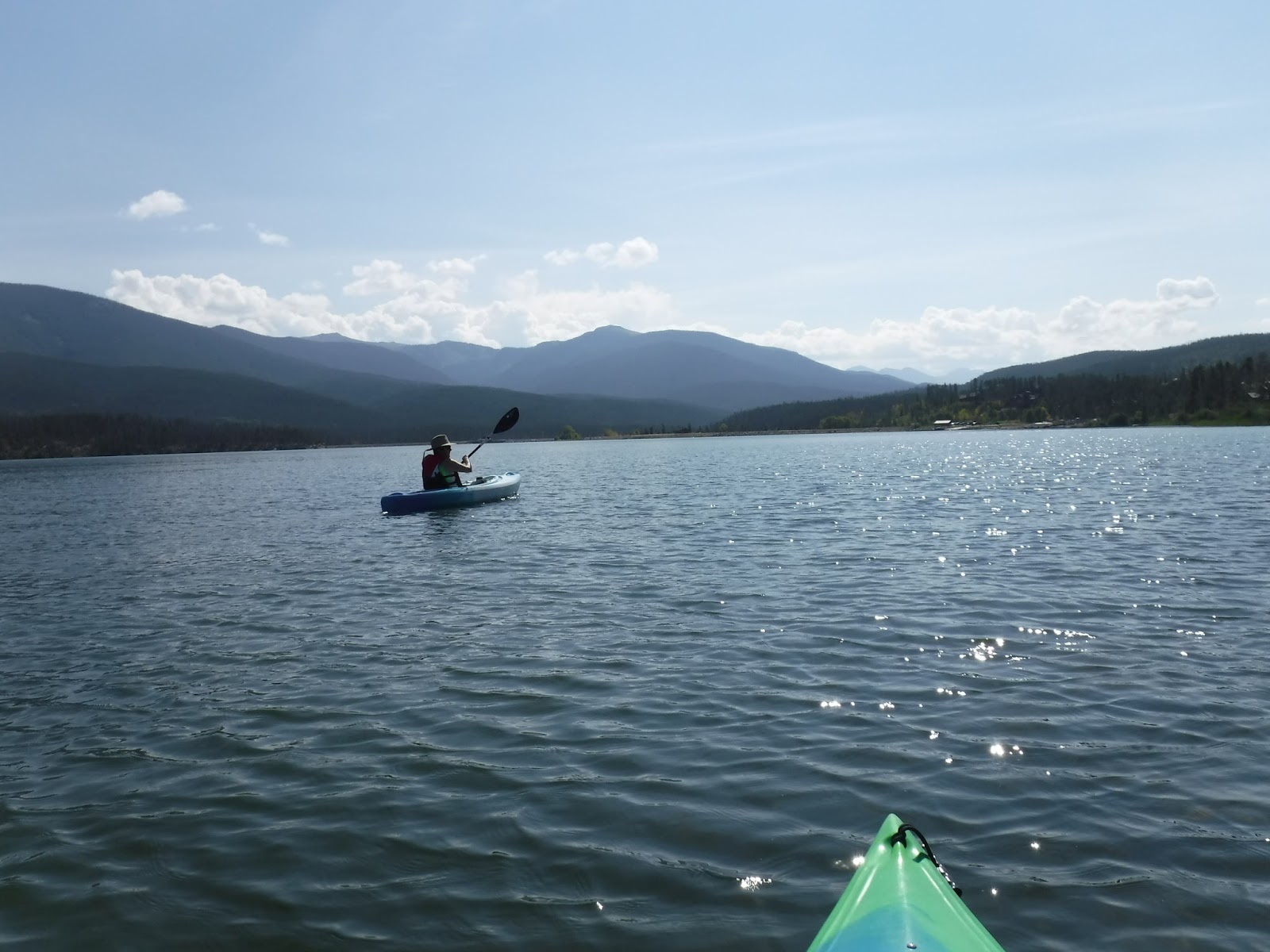 Dave'n'Kathy's Vagabond Blog: Paddling Shadow Mountain Lake