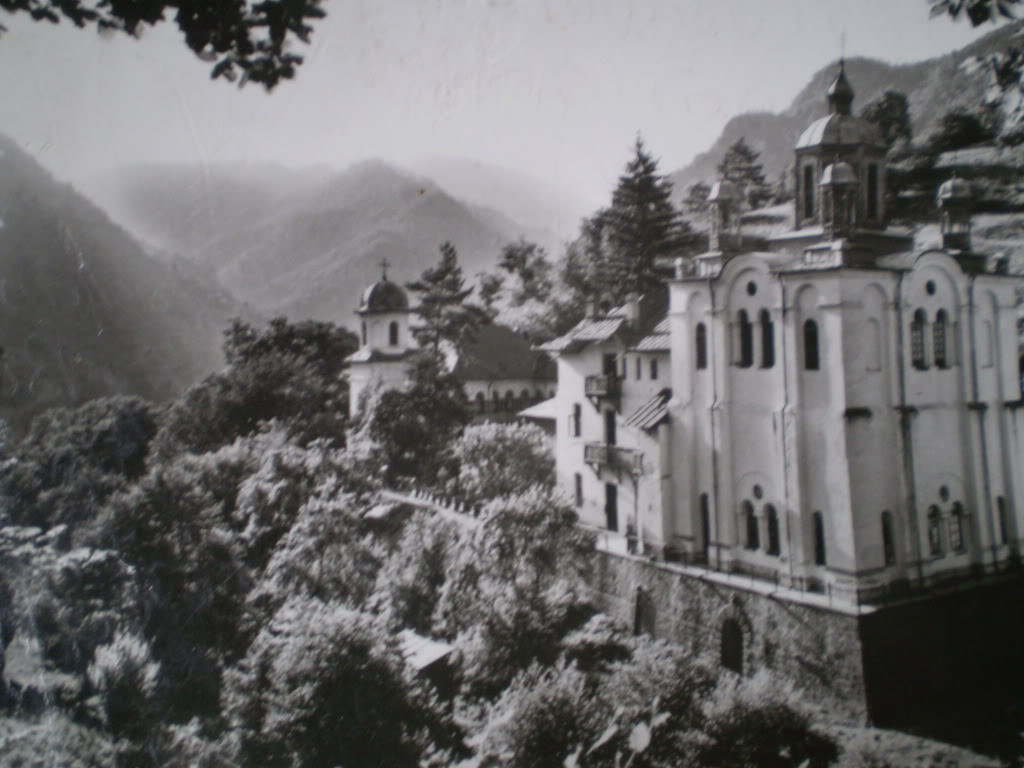 Manastiri Ortodoxe Romane.Monasteries Ortodoxe: Monastery Turnu