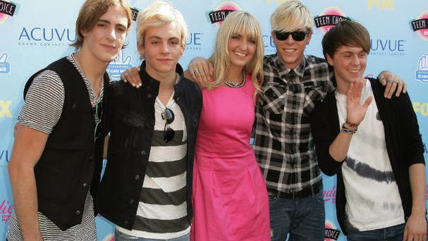 R5 llega por primera vez a España ~ cotibluemos