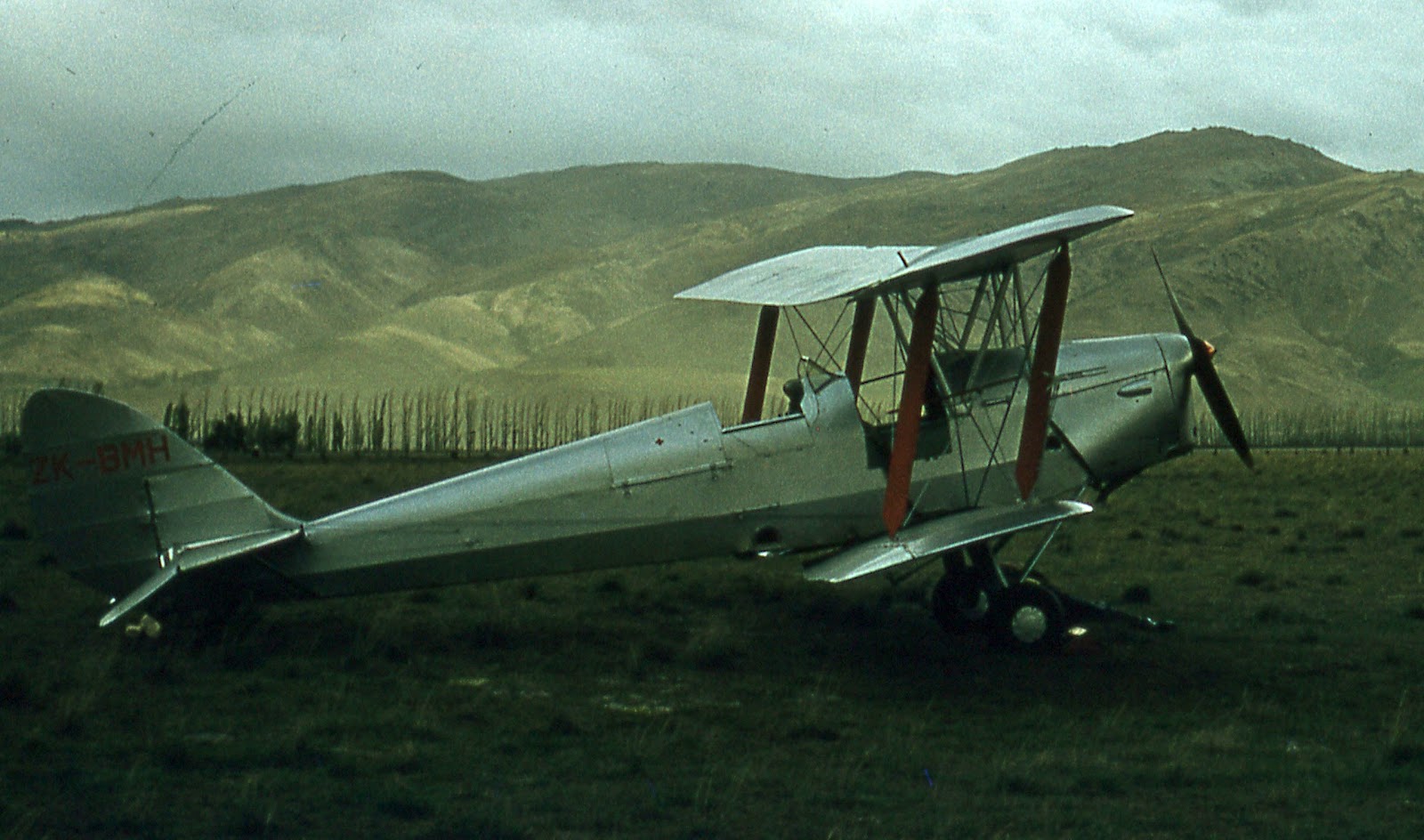 NZ Civil Aircraft: Tiger Moth ZK-BMH