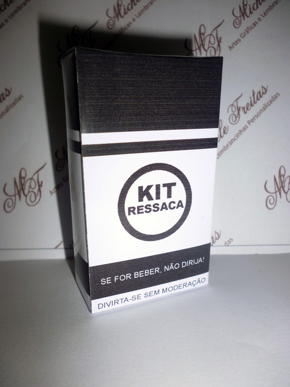 Sonhos Illustrados: Kit Ressaca