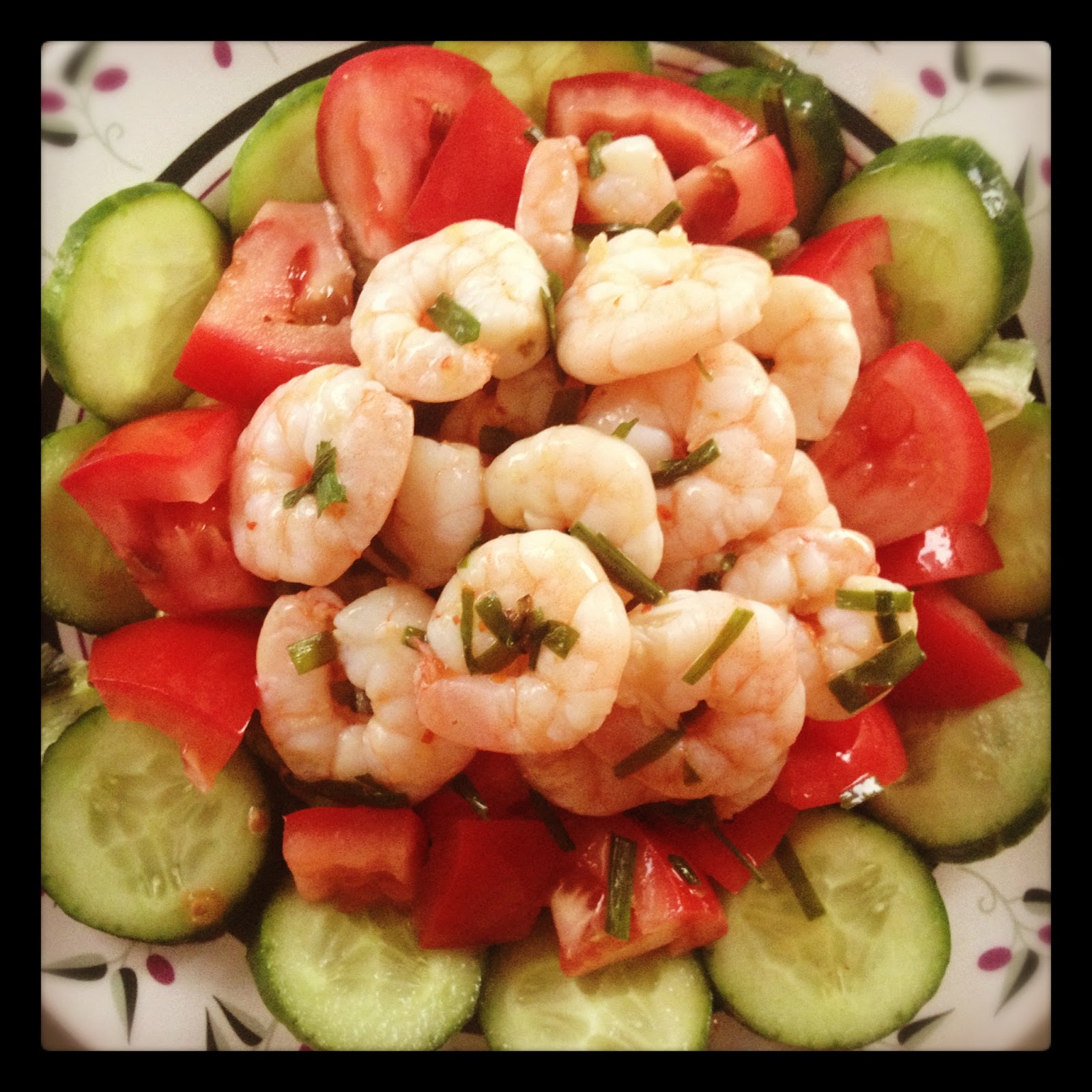 SOULFUL HEALTHY LIVING: MANGO CHILLI PRAWN SALAD