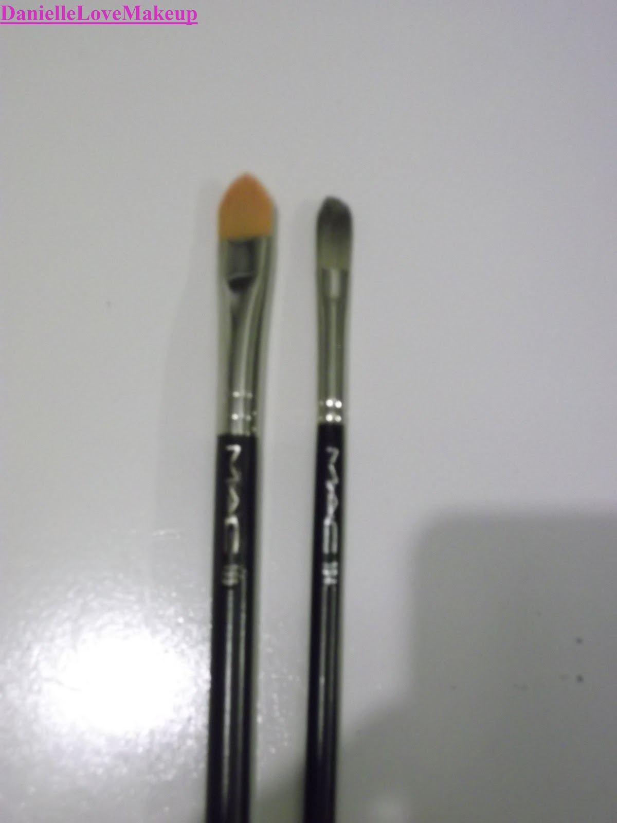 DanielleLoveMakeup: My Current MAC Brush Collection