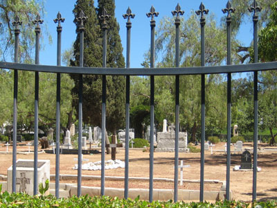 Seeks Ghosts: Yorba Linda’s Pink Lady