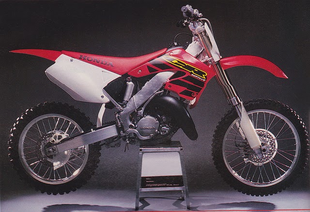 Daily Moto: 2000 Honda CR125R