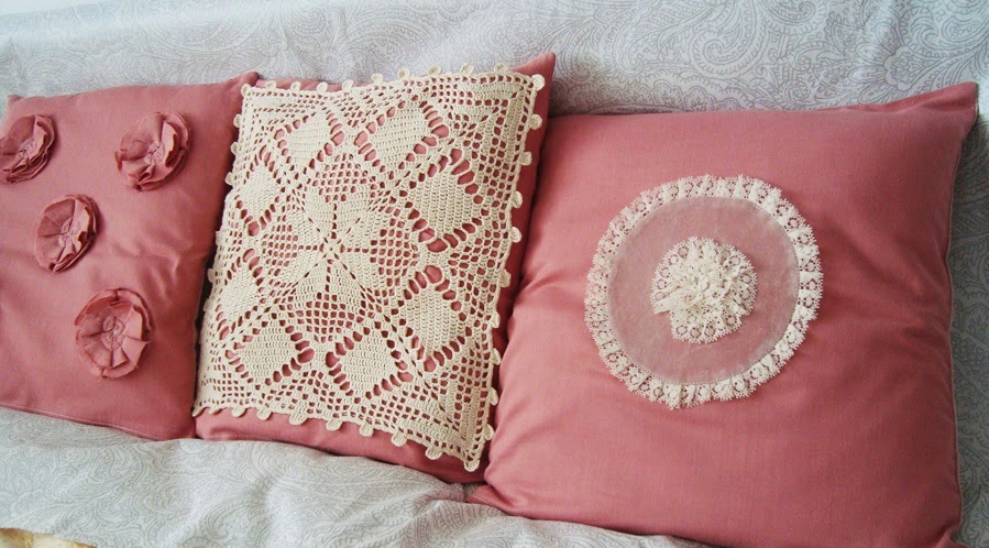 Culori cusute...: Pernute decorative