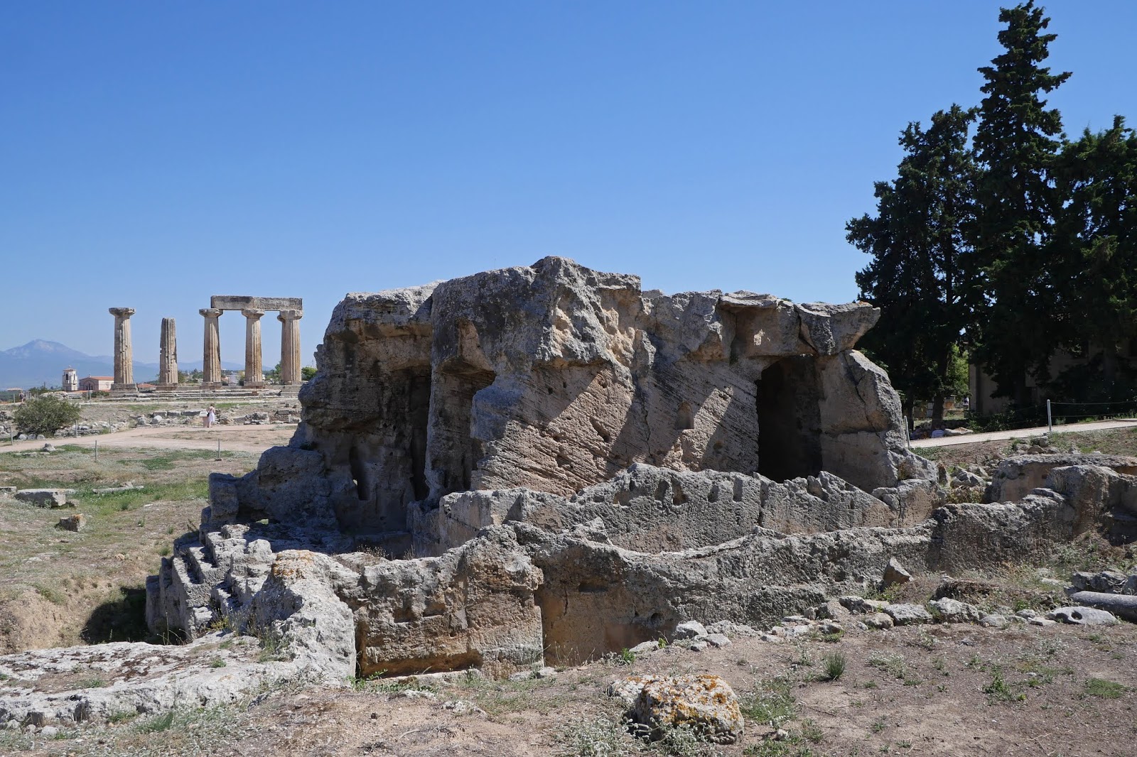 Walking in the country: Greece: Ancient Corinth