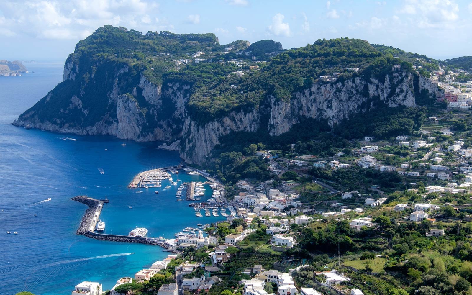 Nature Attracts : Faraglioni Sea Stacks on Capri Island, Italy