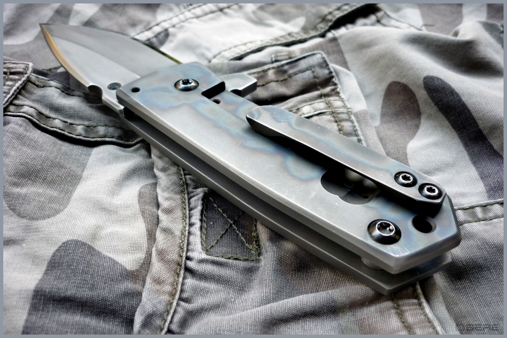 SERE - KNIVES & PHOTOGRAPHY: Crusader Forge : VF01 Flipper