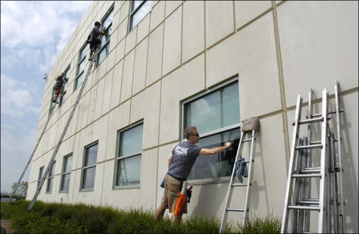 Robinson-Solutions Professional Window Cleaning: Cleaning Windows For 1 ...