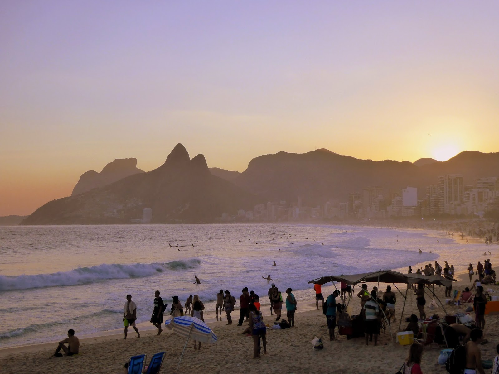 Blog of the Morning Calm: #RioLife