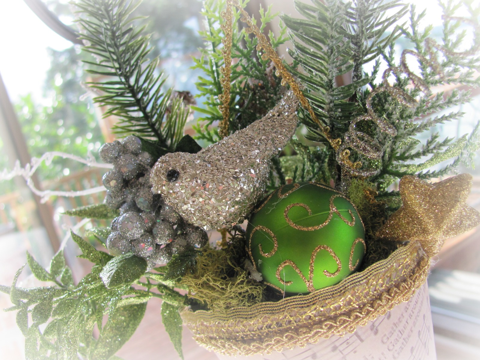 My Shabby Chateau: Glittered Christmas Tussie Mussies