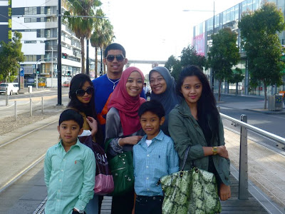 FOTO !! ANAK AZMIN ALI D PARTI LIAR ?!! wOOO ADA GADIS BAWAH UMUR ...