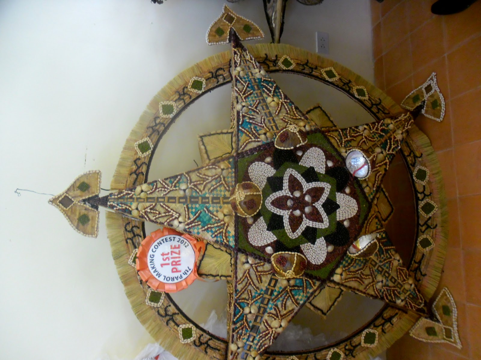 Mom's World of Arts and Happiness: Las Piñas City Celebrates 7th Parol ...