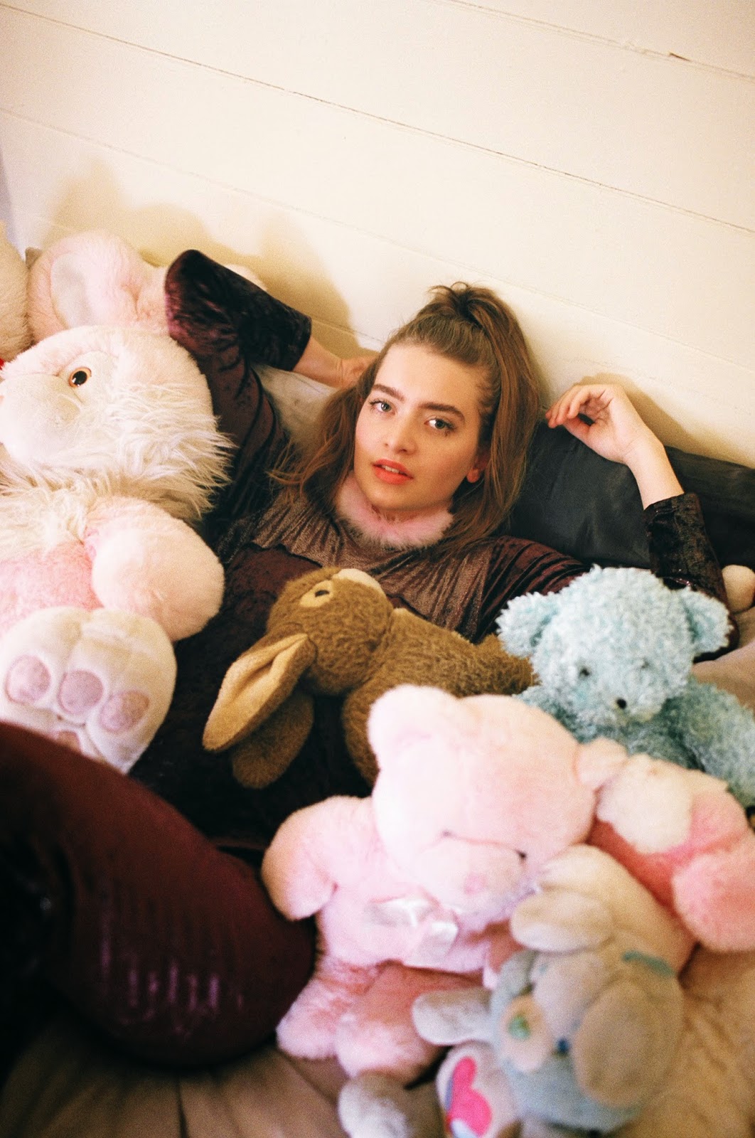 Alida Buffalo: Alida Buffalo "GIRL"