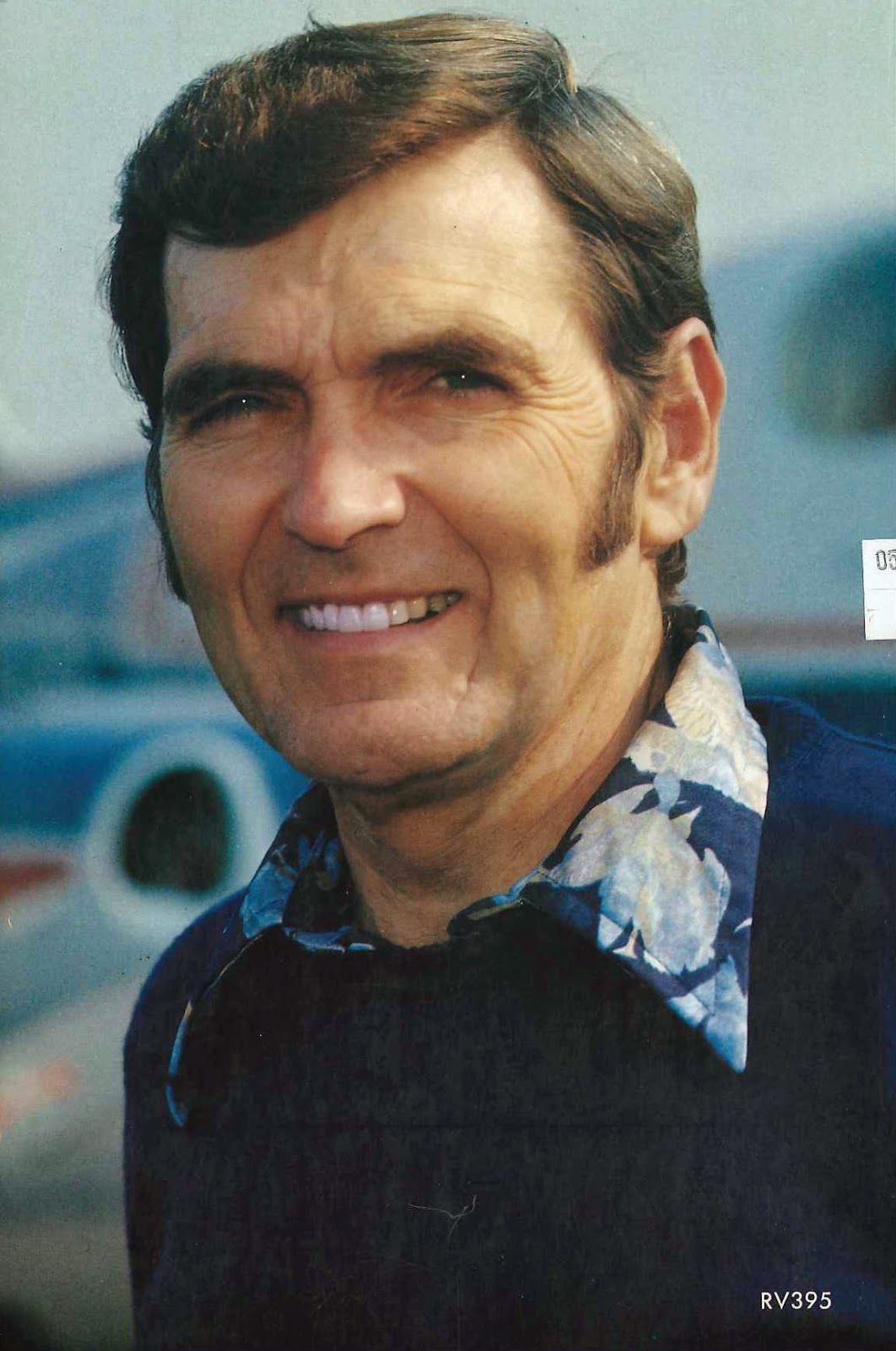 Kahn's Corner: 2001: Desecration by Jerry B. Jenkins and Tim LaHaye