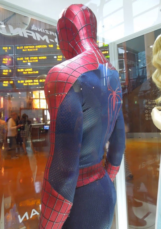 Hollywood Movie Costumes and Props: Spider-man and Gwen Stacy costumes ...