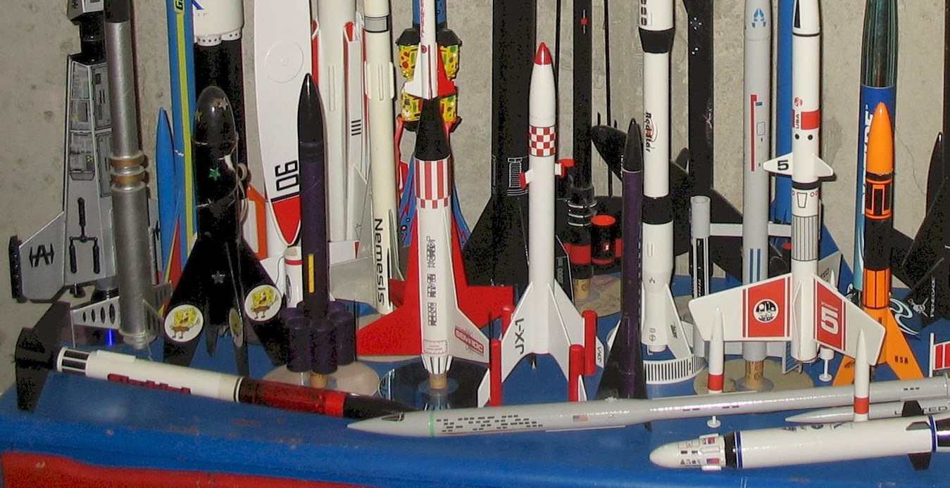 Model Rocket Building: Huxley's Model Rocket Website