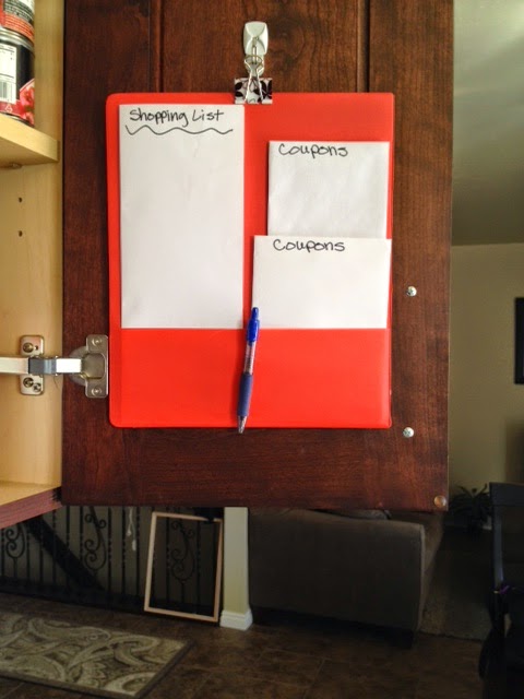 scrappyandcrafty: Upcycled Broken Binder