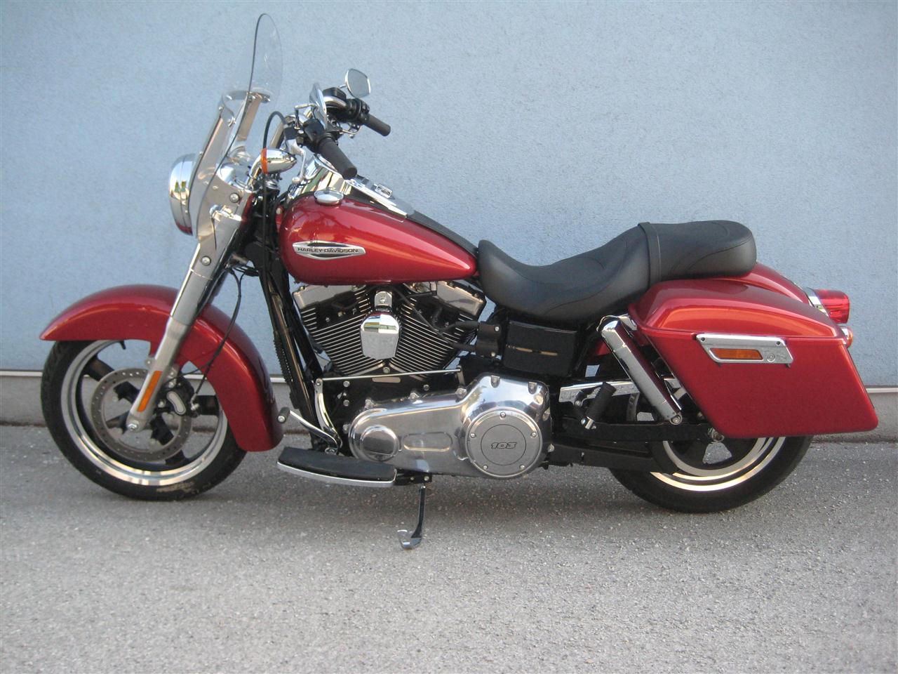 Harley-Davidson Dyna FLD Switchback - Harley Davidson Wallpaper