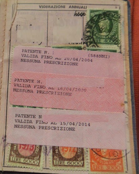 CULTURA FILATELICA: Patente di guida anni '70 con marche da bollo