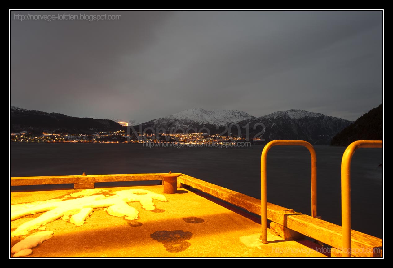 La Norvège et les Lofoten en hiver: 121215 Luxe et hors saison. De ...