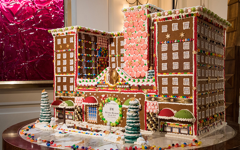 Every Day Is Special: December 8 – Gingerbread Decorating Day