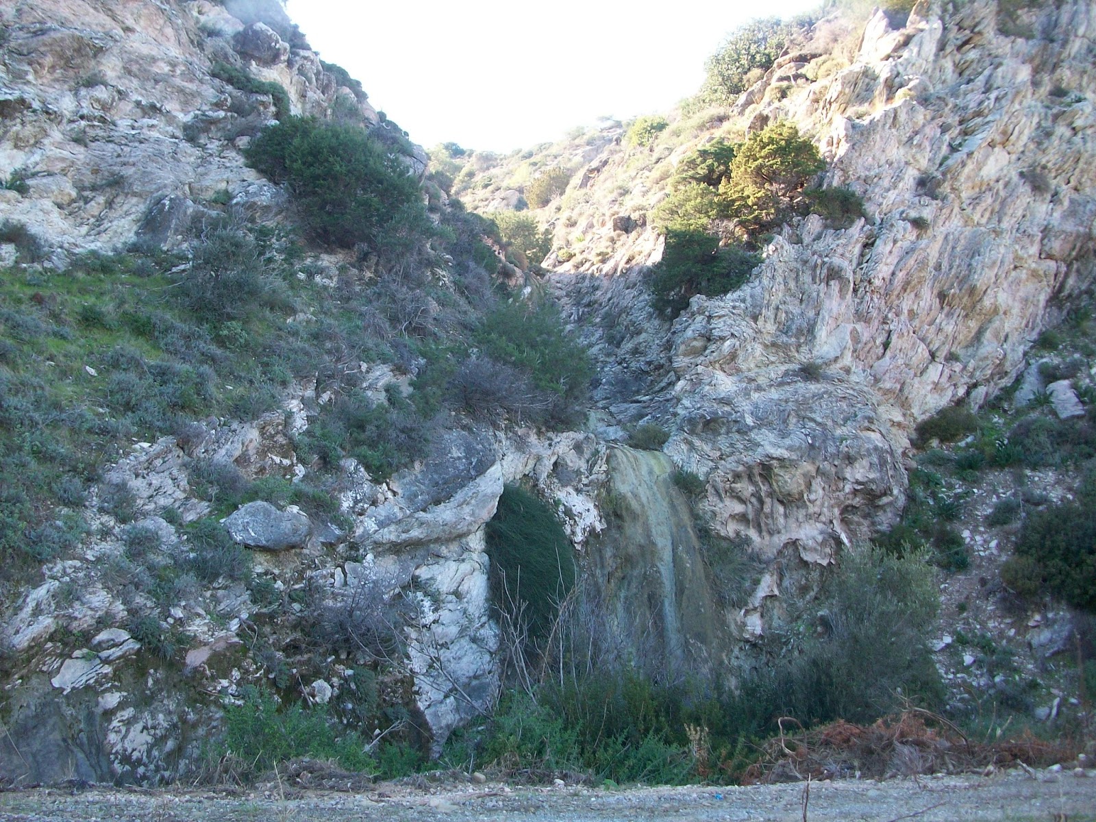 Gölge Gezgin: Cyprus Hiking 04 : Koruçam - Kayalar - Sadrazamköy