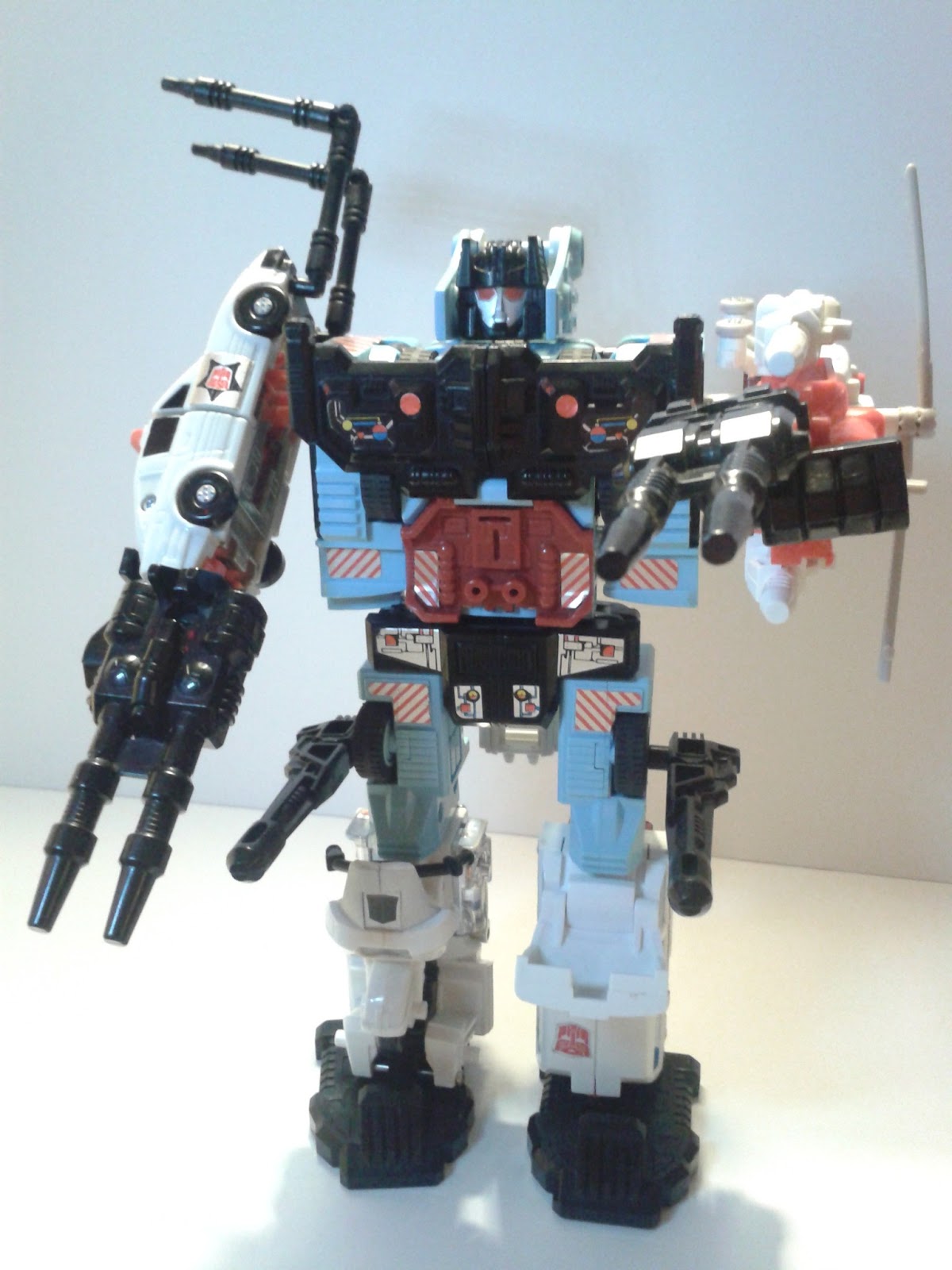 Muaddib Prime's Transformers: Defensor G1 1986