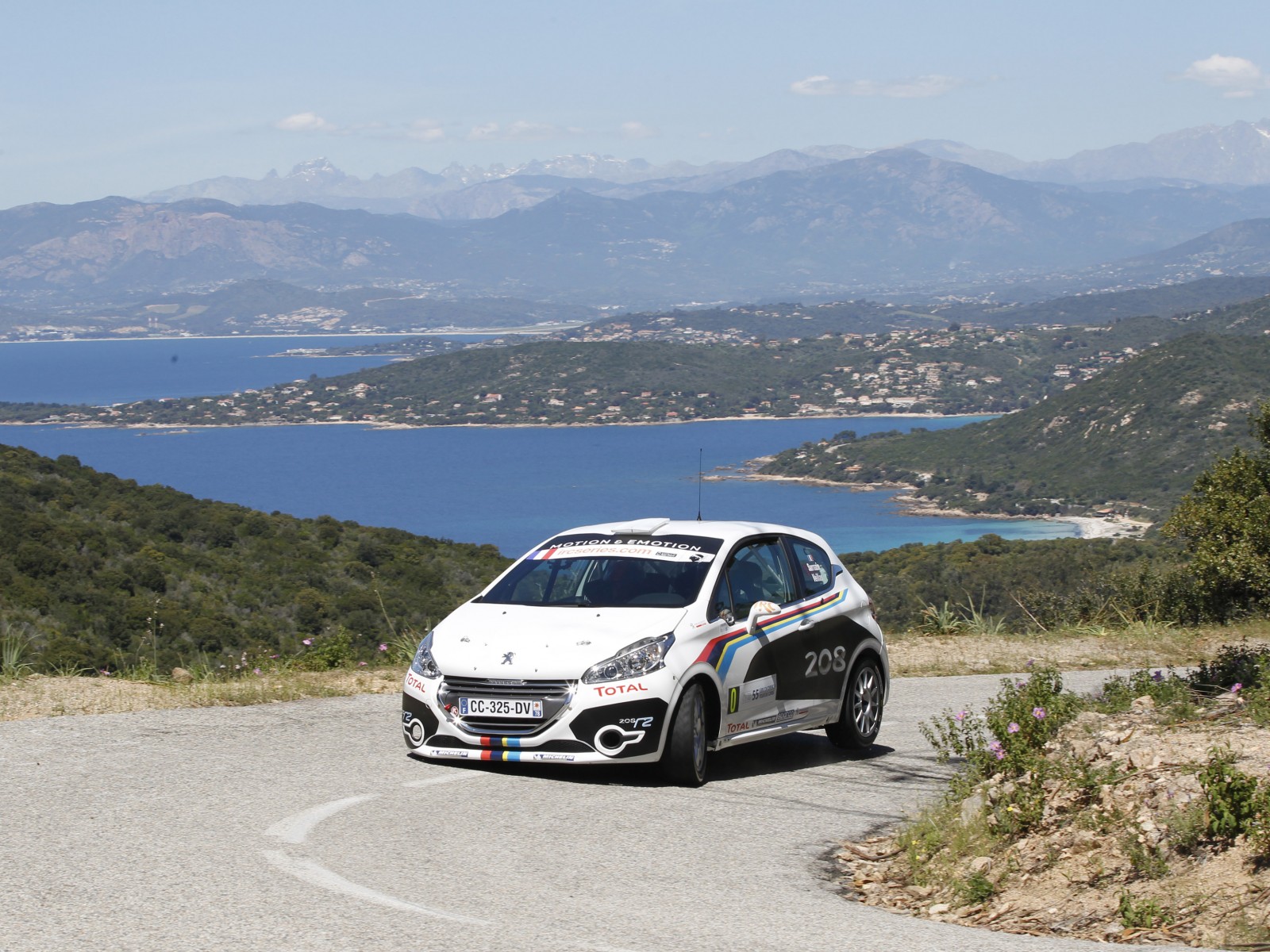 Racing with Professionals/MRS GT Racing: Peugeot 208 R2 testing continues