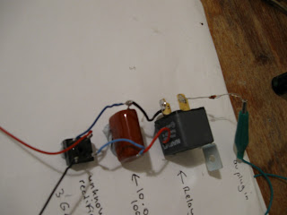 Schematic Diagram: Charging a Photo Flash Capacitor Remotely Using a ...