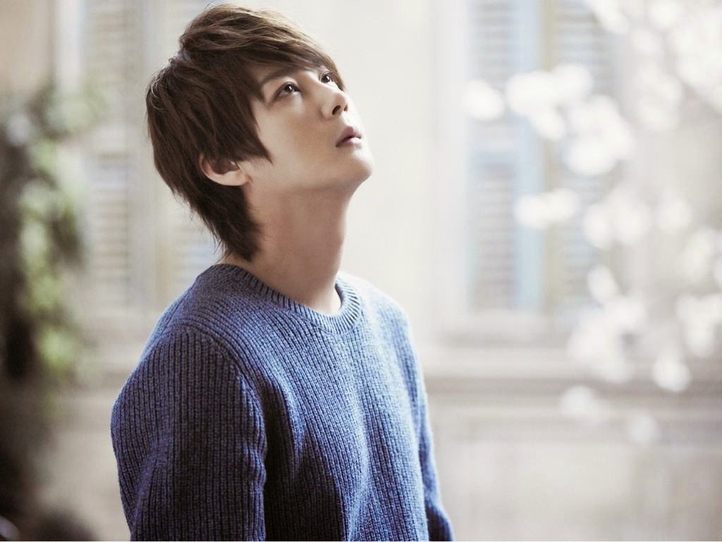 SHINHWA : SHIN HYESUNG ESCRIBE UNA CARTA A MANO PARA SU FANS