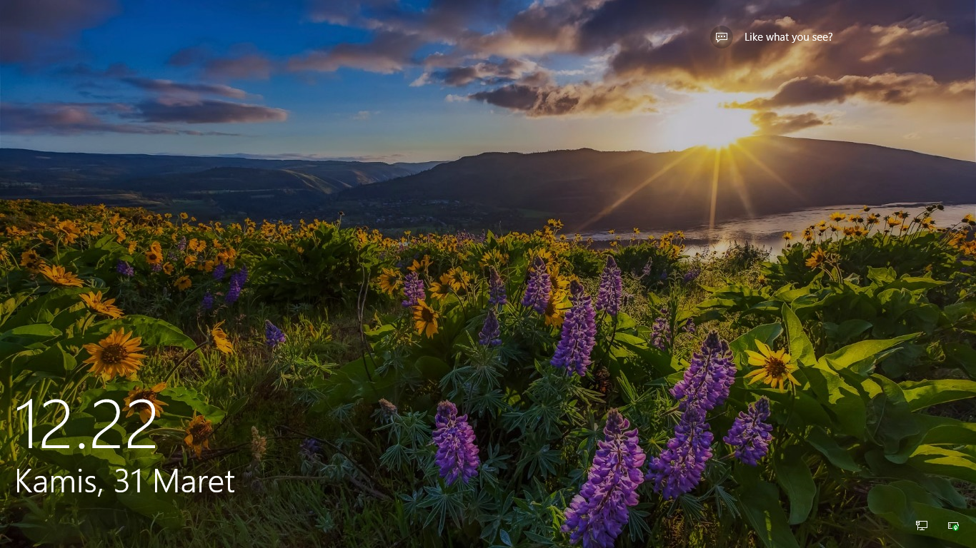 Cara Simpan Foto Spotlight Lock Screen Windows 10 | SWAKARYA (DO IT ...