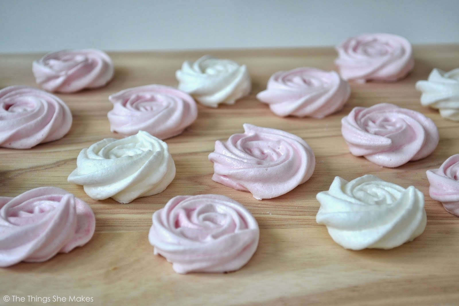 How to Make Meringue Roses | The Things She Makes