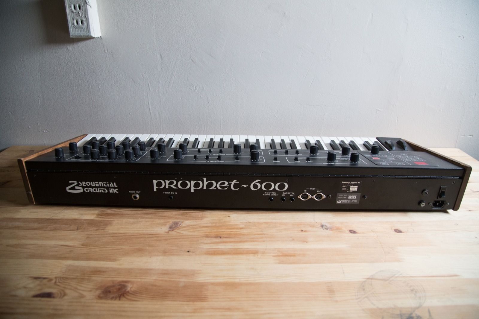 MATRIXSYNTH: Sequential Circuits Prophet 600 SN 1904