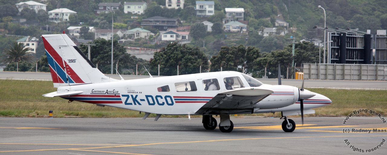 Rodney's Aviation Ramblings: Piper PA34 Seneca II